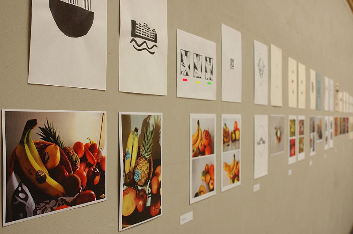 Kiállítás a zöldséges pulton :: Magyar Képzőművészeti Egyetem